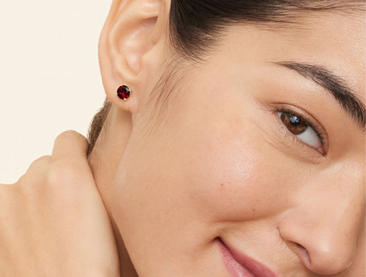 Garnet Guide | Color, Meaning, Hardness, Price & More