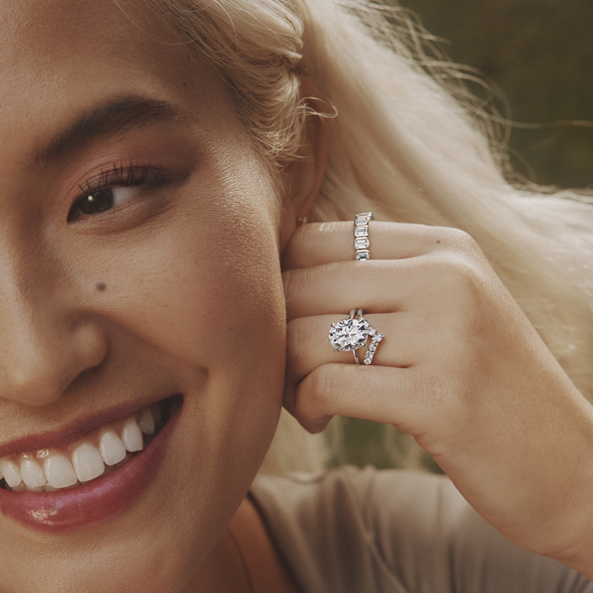 Desirée Contoured Diamond Ring